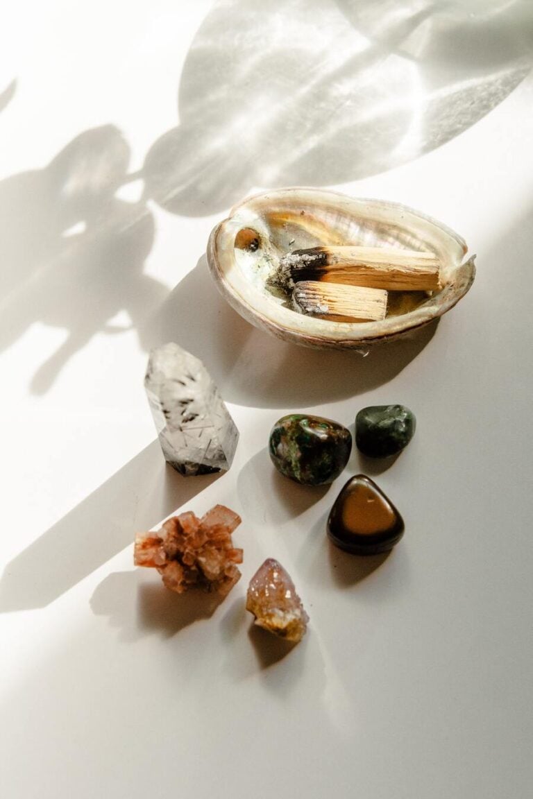 17 Crystals for Healing a Trauma: Emotional Support