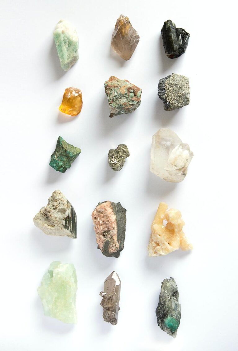17 Crystals for Healing a Trauma: Emotional Support