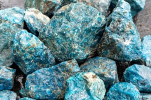 9 Stones That Look Like Turquoise But They Are Not