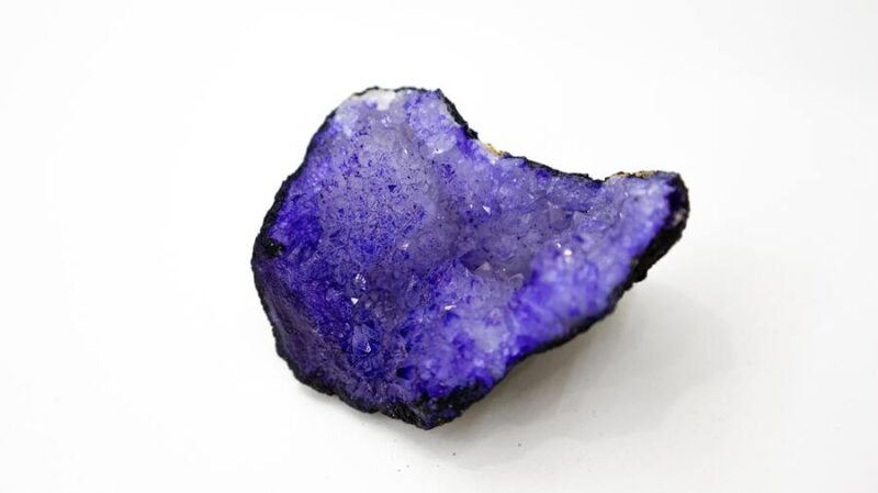 Druzy Quartz Spiritual Meaning & Healing Properties