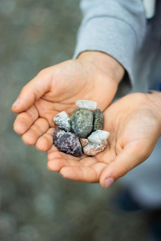 14 Best Stones For Virgo: Man And Woman Crystals