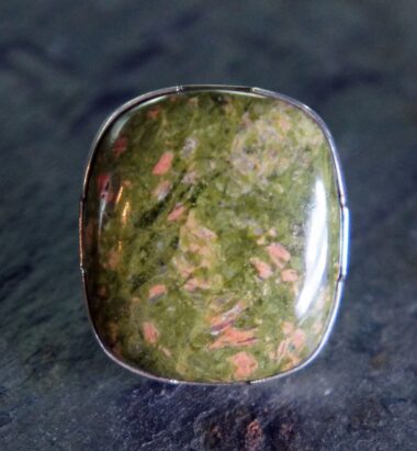 9 Unakite Spiritual Meanings And Uses